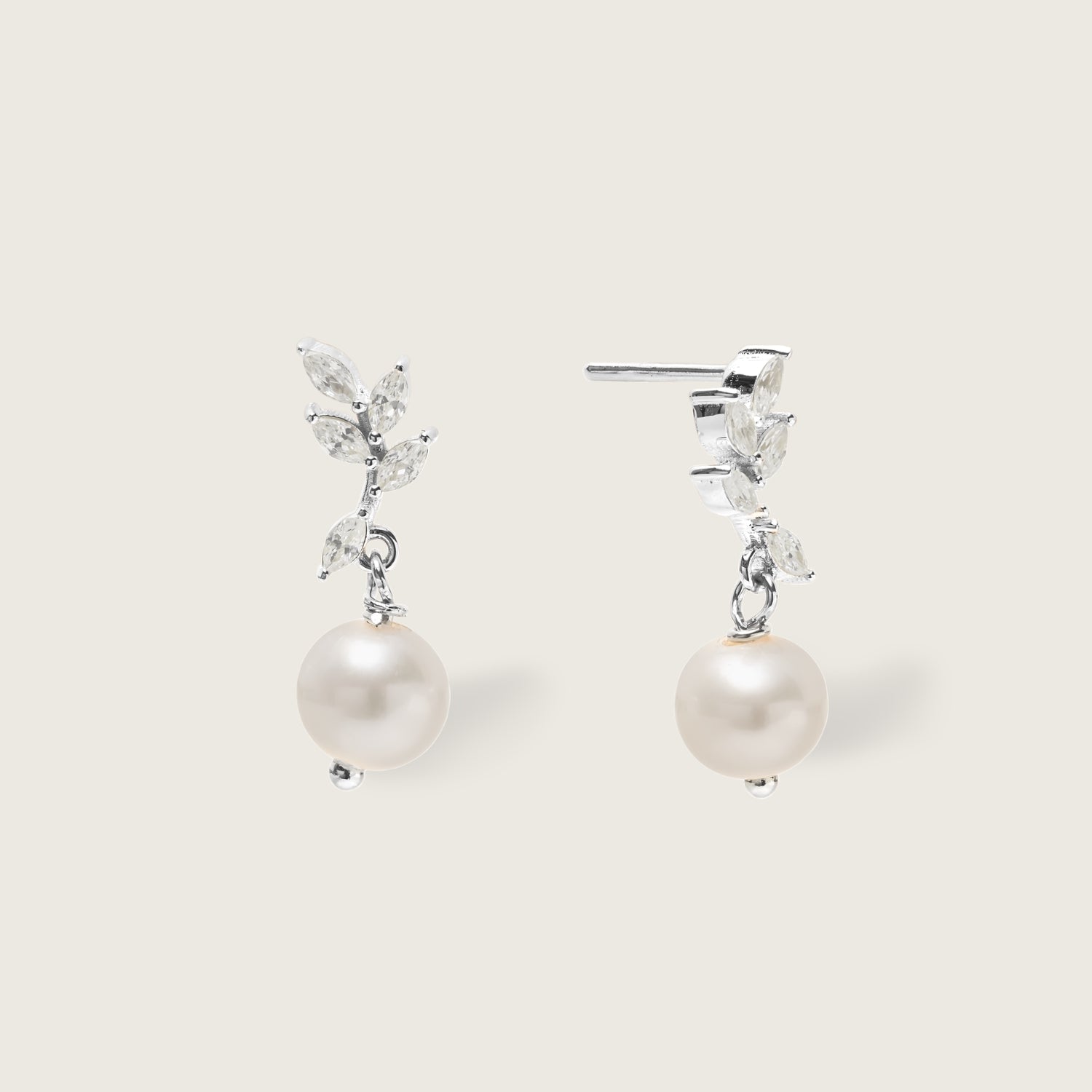 EmilysWorld Silver Evervine Pearl Earrings